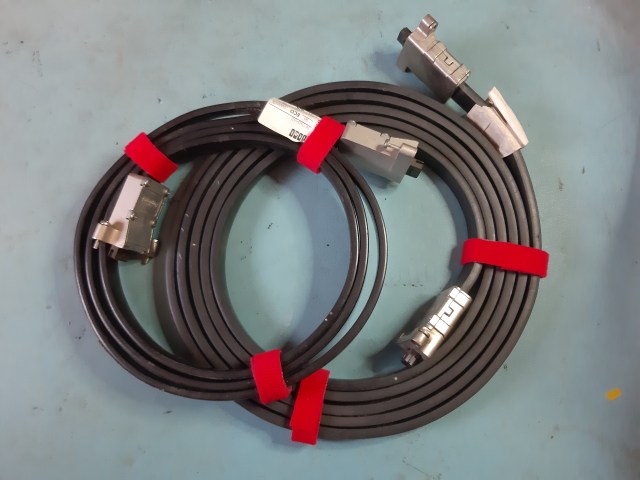 External SDI Cables | Rob's Old Computers